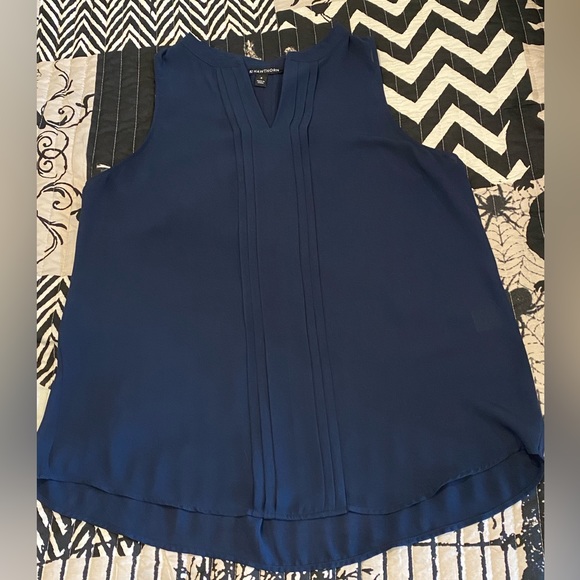 41 Hawthorn | Tops | 4 Hawthorn Navy Top | Poshmark